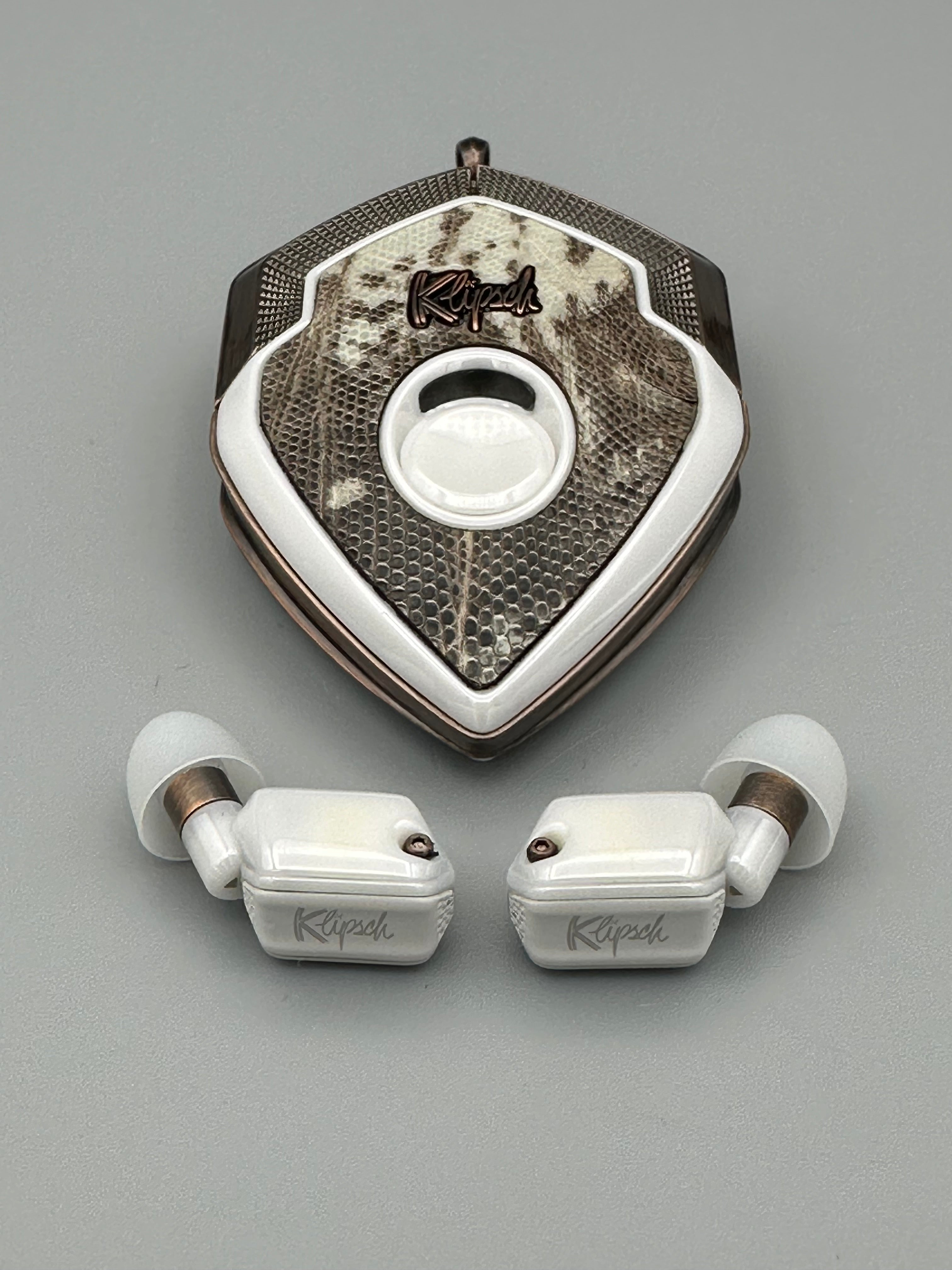 Mint Cocoa Lizard – EAR Micro